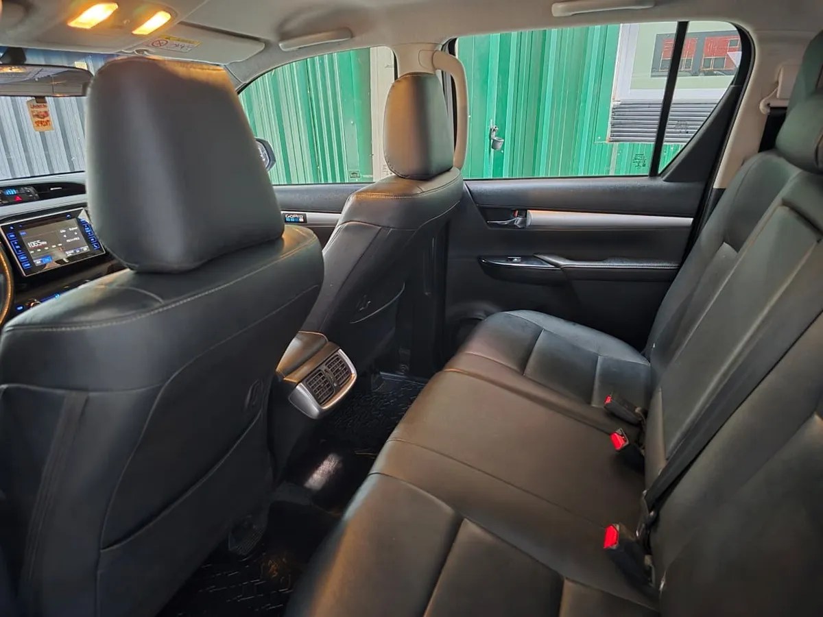 Toyota Hilux 4×4 D/c Srx 2.8 Año 2018 – Bazan Bros Cars